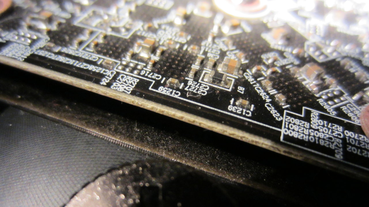 Killed my R9 290 - broken part on pcb | [H]ard|Forum