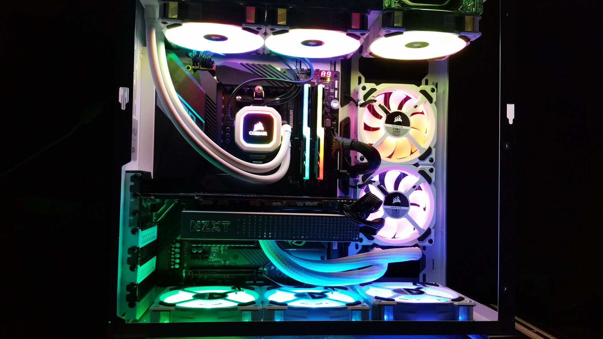 Lian Li 011 Dynamic Razer Edition case fan attachment | [H]ard|Forum