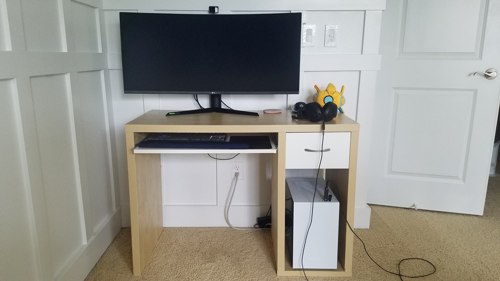 Arm mounting question LG 38GL950-B | [H]ard|Forum