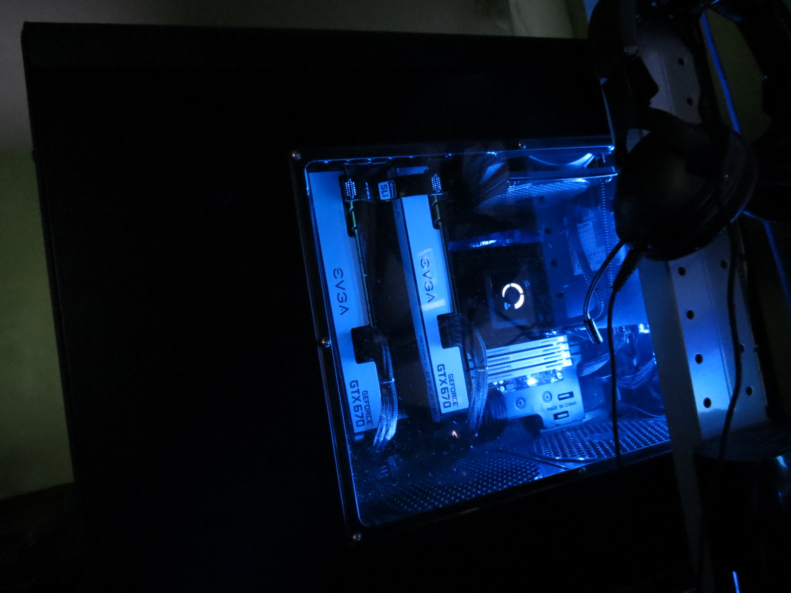 Need suggestions on how to accommodate a 3090 in a Silverstone FT02 ...