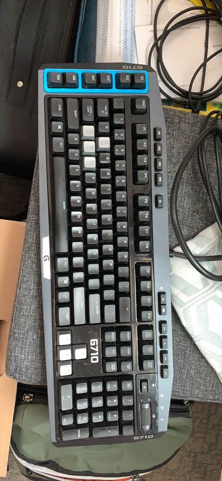 FS: Logitech G710 Blue, Corsair K70 Rapidfire, Dlink DNS321, Laptop ...