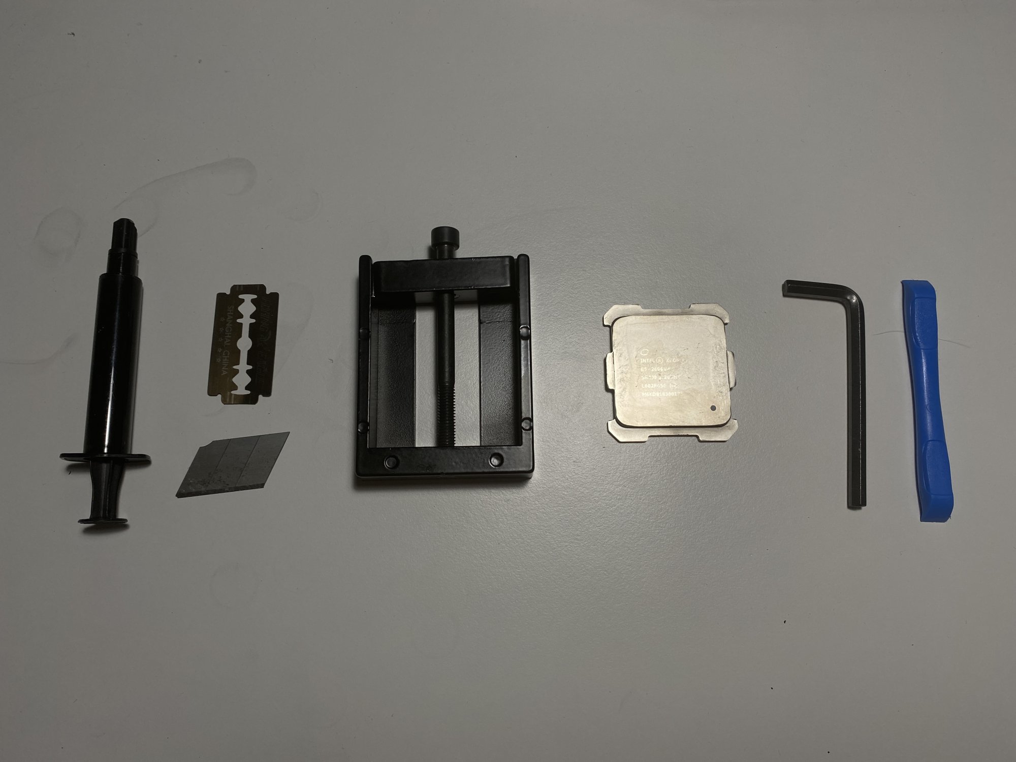 22 cores Intel Xeon Delid + Direct Die | [H]ard|Forum