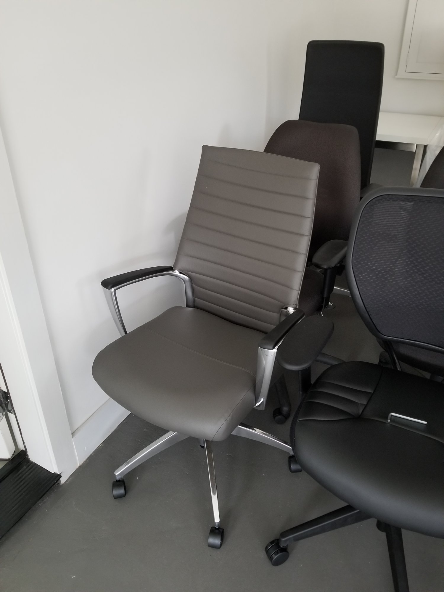 Anyone know what Herman Miller chair this is? | [H]ard|Forum