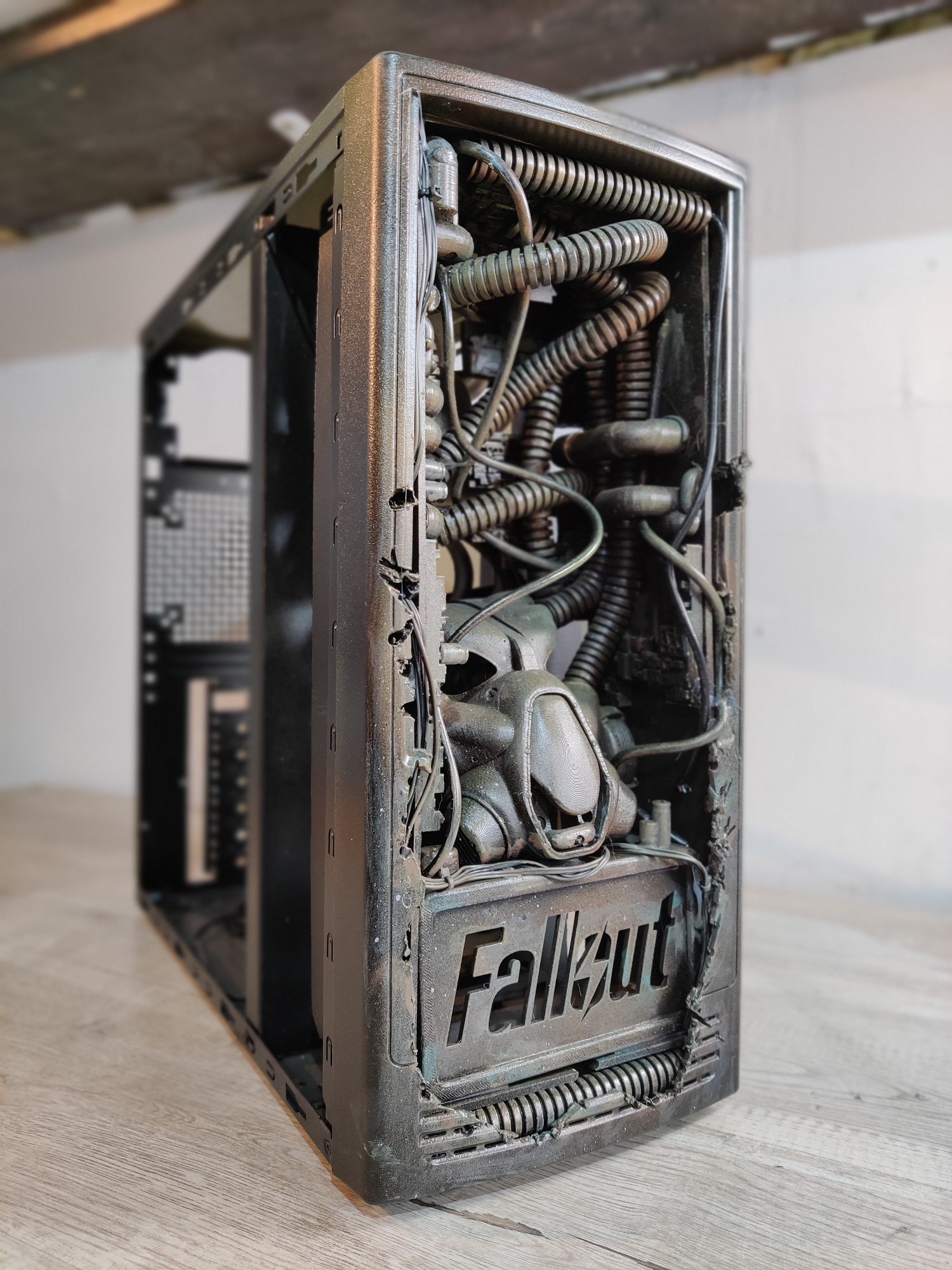 Fallout Case Modding | [H]ard|Forum