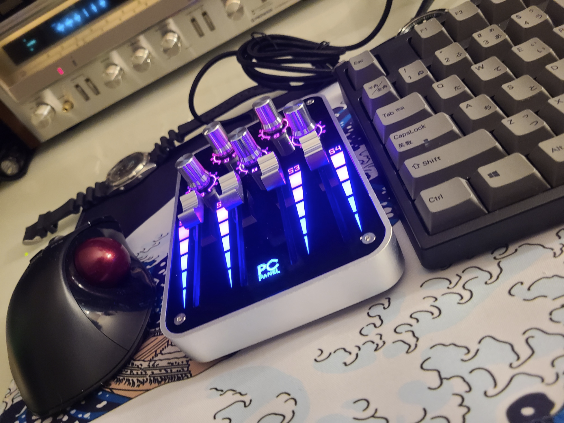 PC Panel Pro.. got this for xmas..it is pretty handy if you want to ...