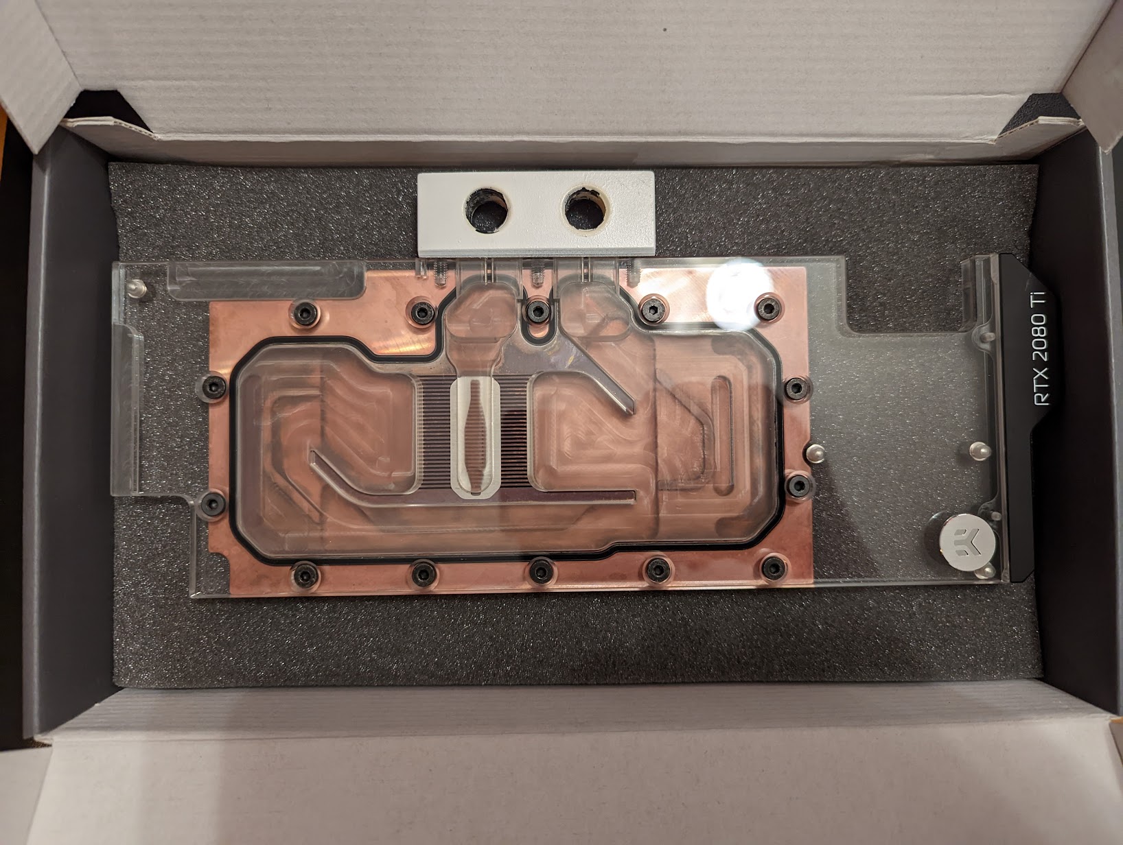 FS: EVGA 2080 Ti, Intel 9900k w/ Copper IHS, EK GPU & CPU Blocks | [H ...