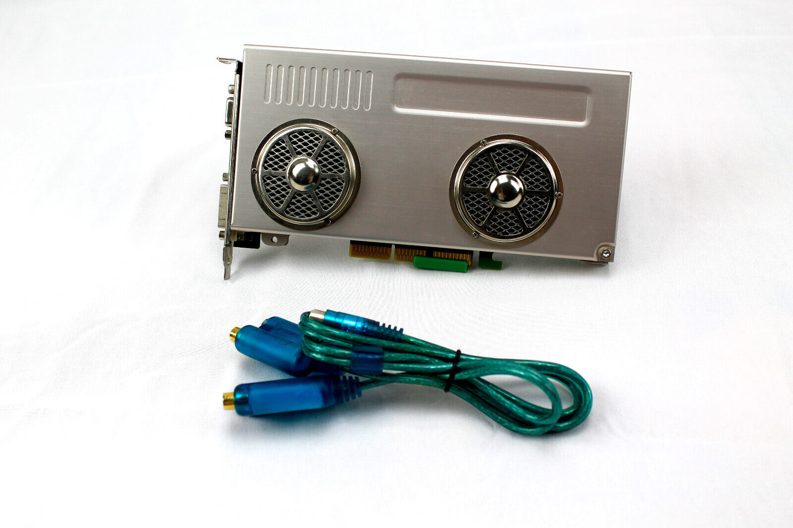 Leadtek WinFast A300 Ultra MyVivo - Nvidia FX 5800 Ultra ***ULTRA RARE ...