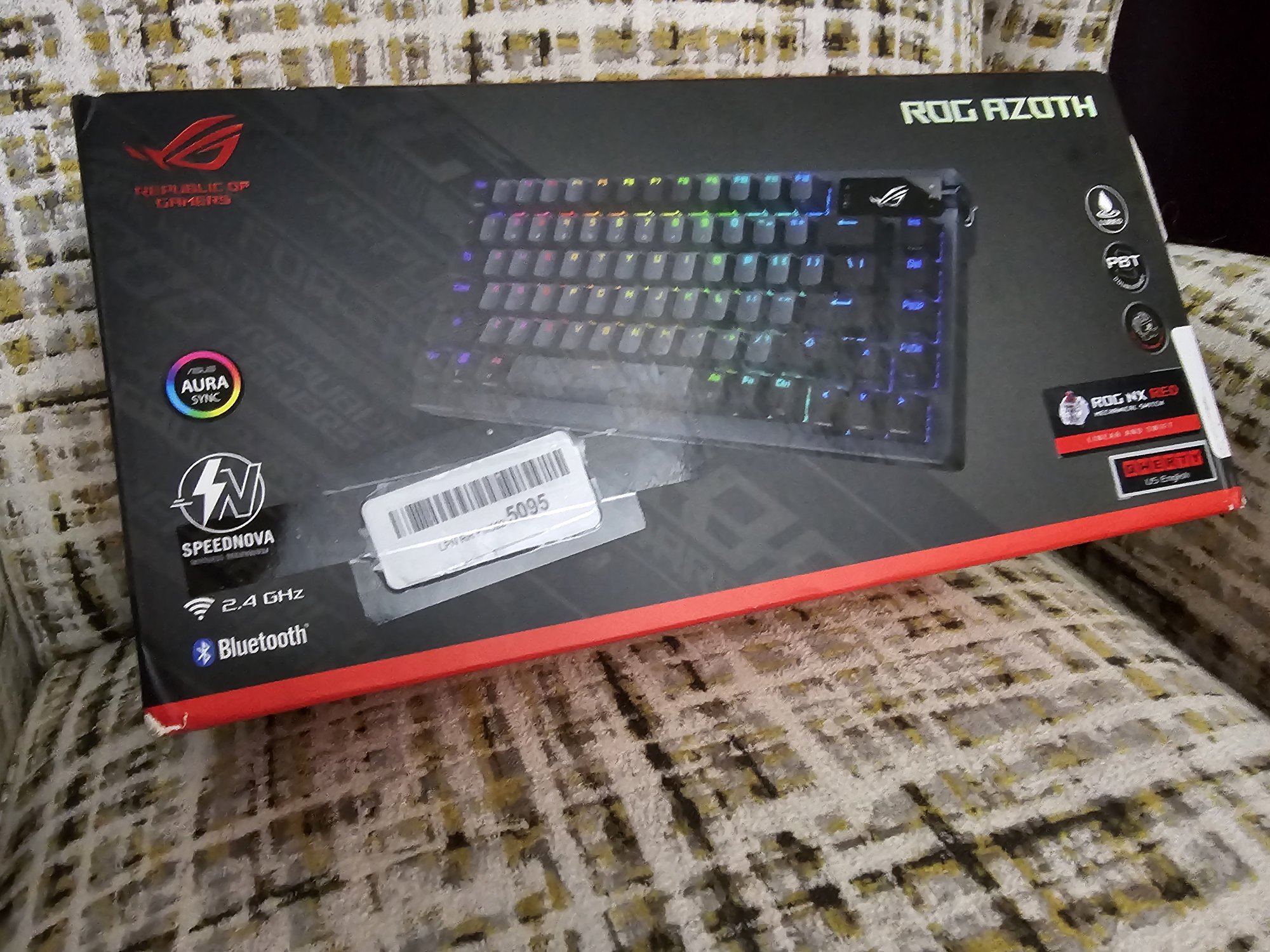 FS: Mechincal Keyboards (Razer Huntsman V2, Asus Azoth), Corsair SP140 ...
