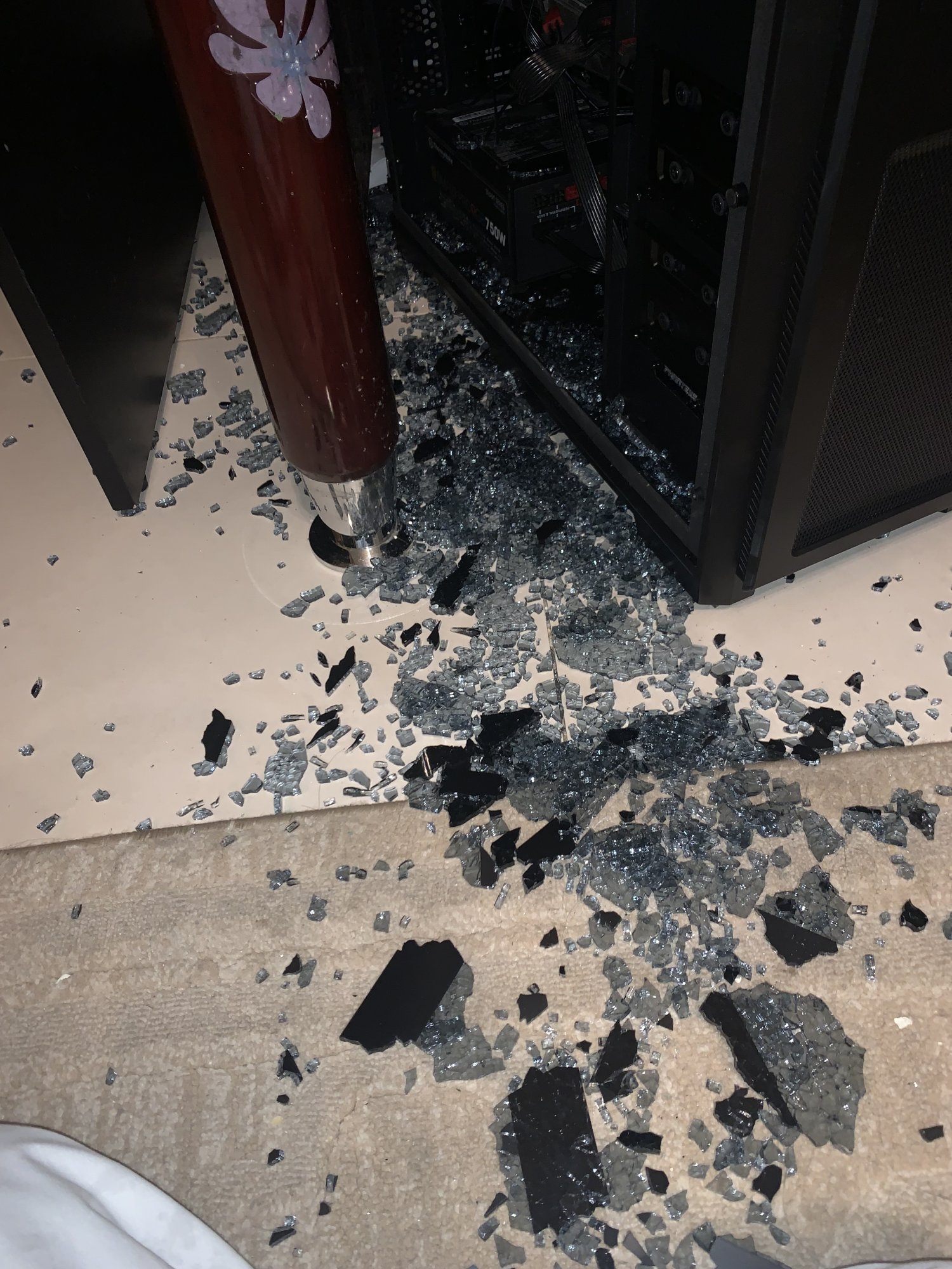 Case side panel broken twice, how to cover the case now? | [H]ard|Forum