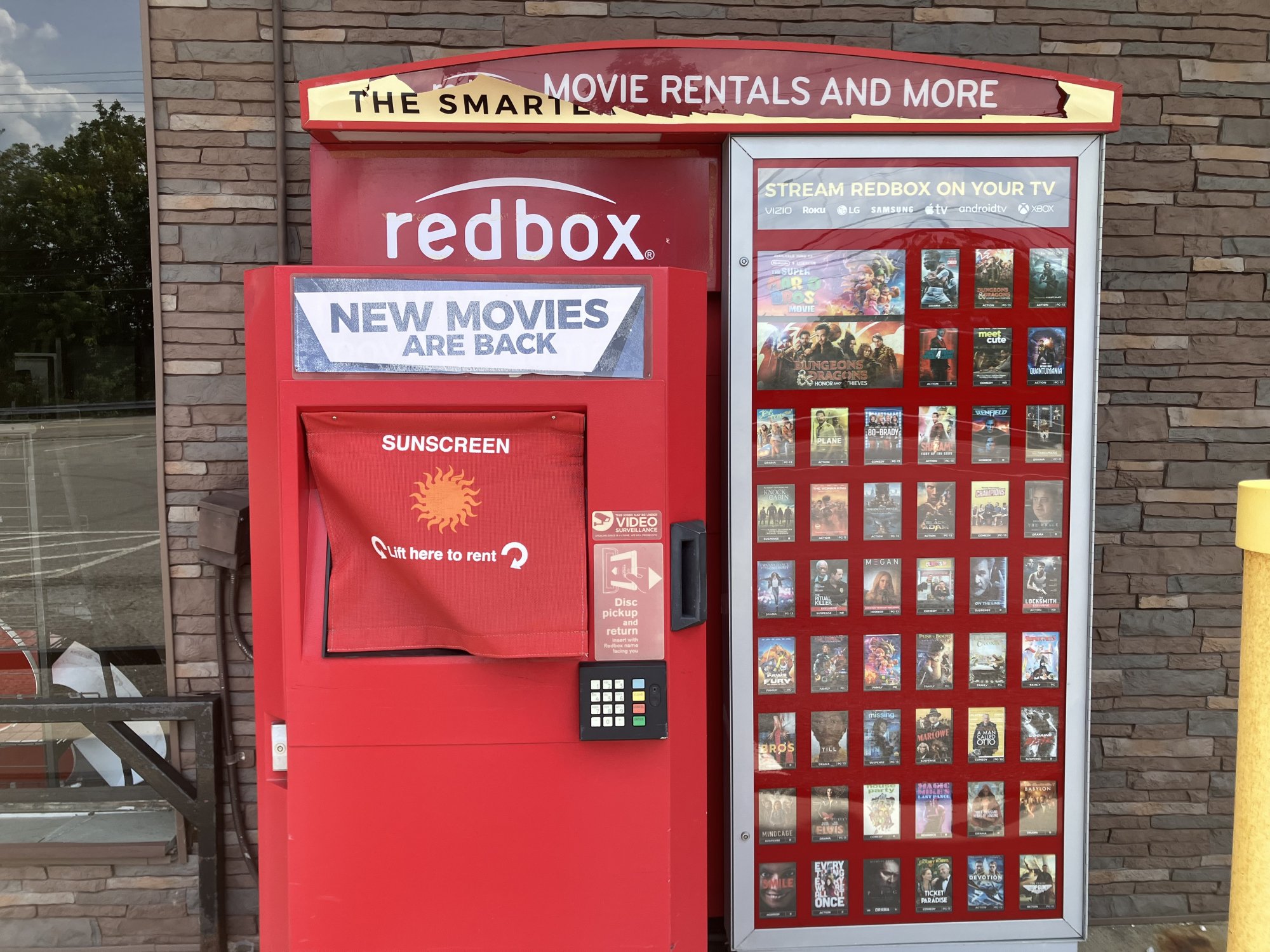 Redbox Fails To Pay $4 Million To NBCUniversal As It Fires Its Board ...