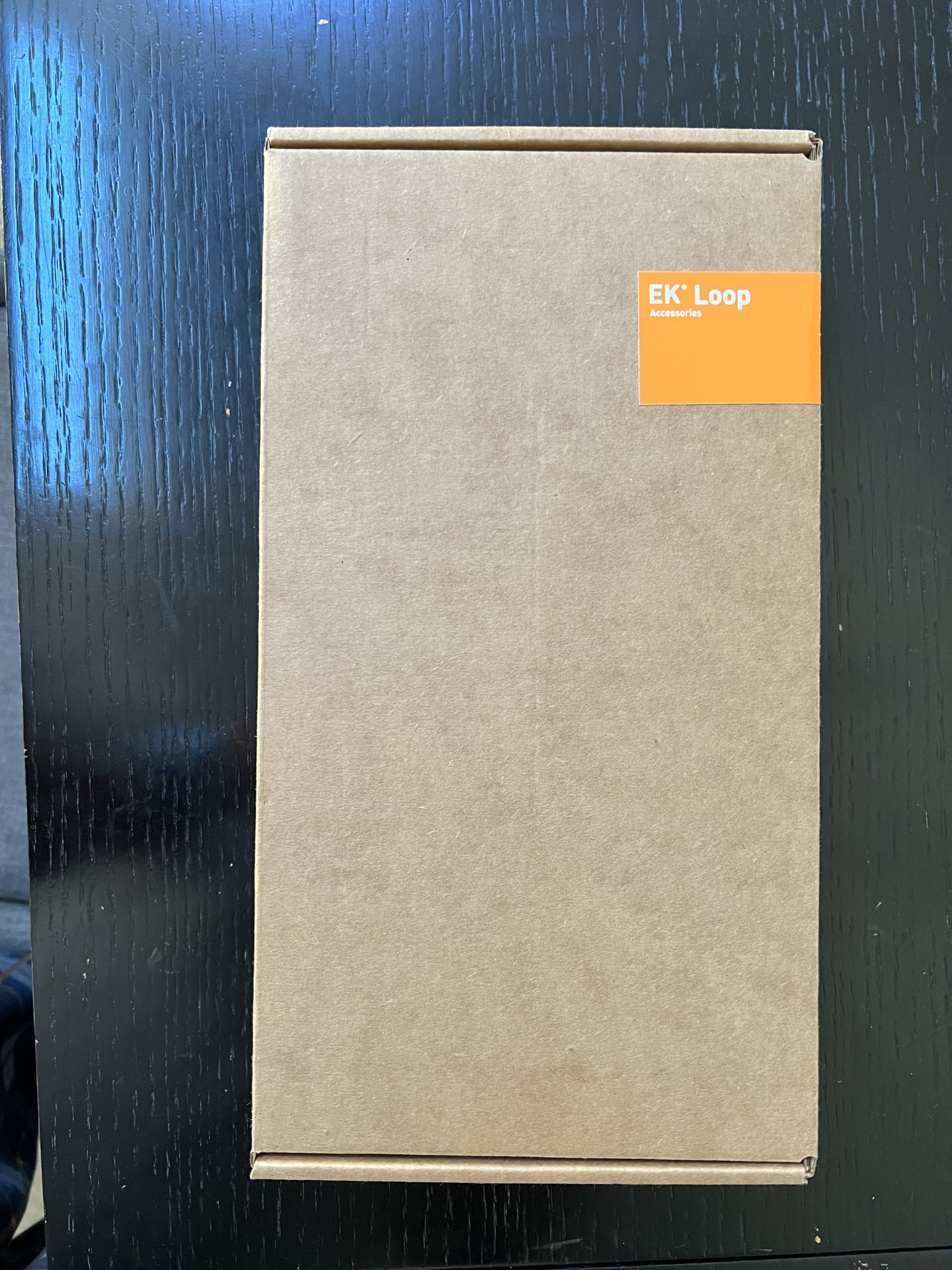 EKWB Supremacy EVO, PE360, EK-Loop Vertical GPU mount, Lian Li O11 ...