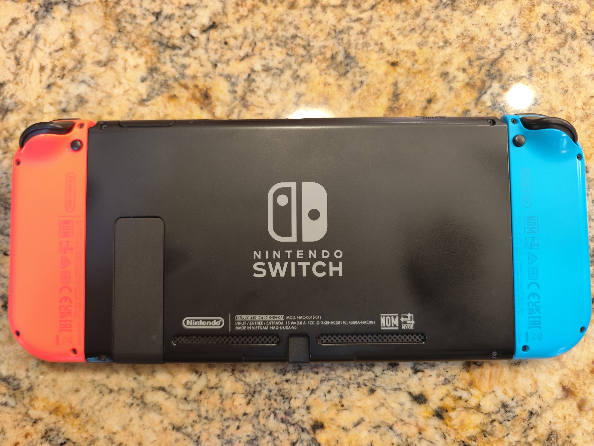 FS: Macy's $269.35->$200 Gift Card (Discounted!) / Thief 4K / The Keep ...